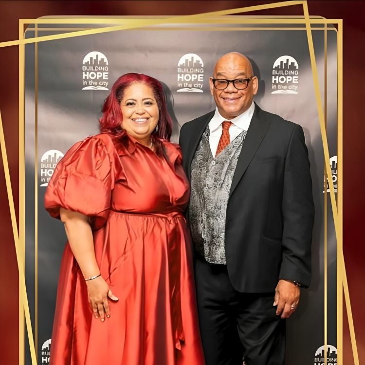 Pastor and 1st lady – Grace Temple Church